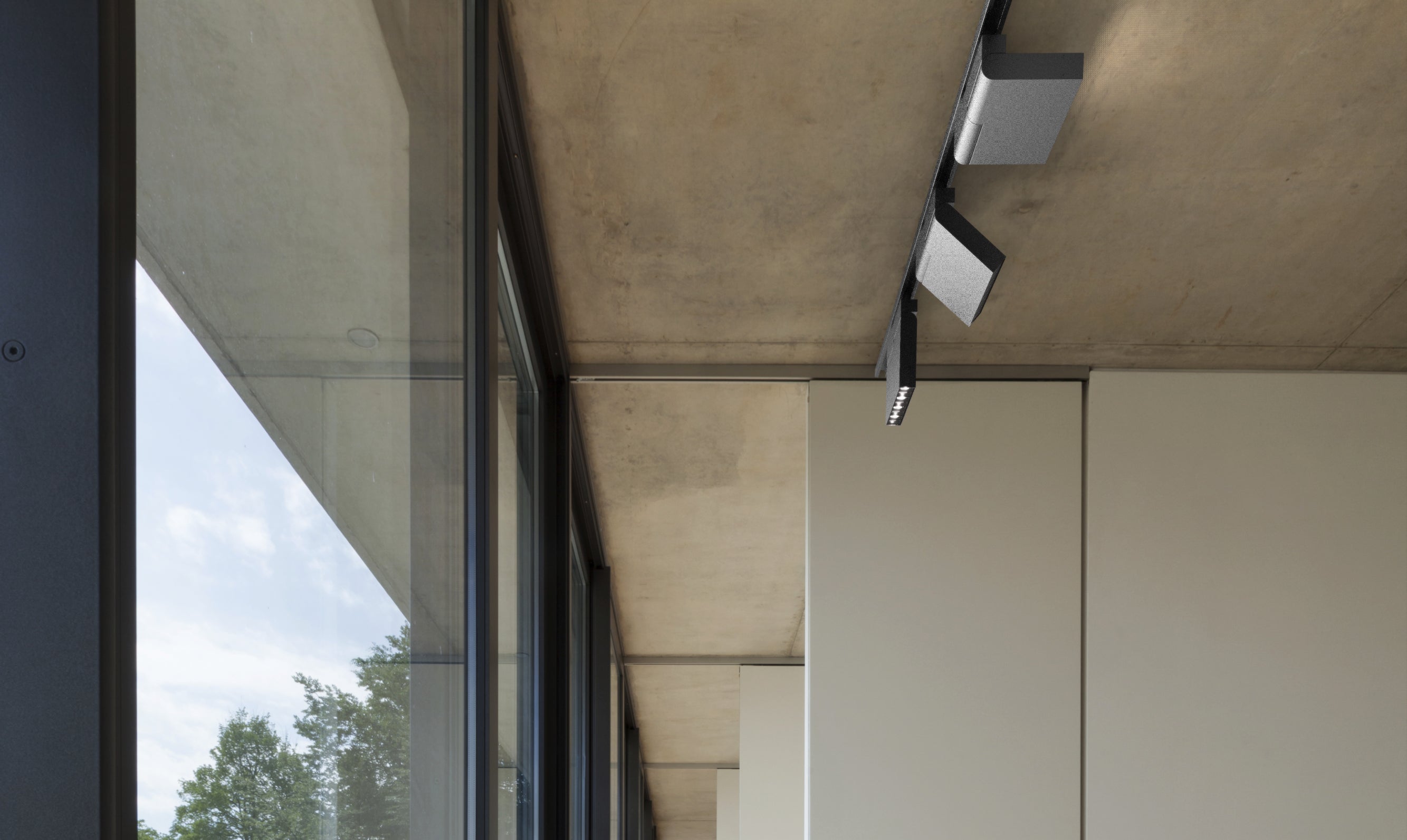 Brightgreen | Energy Efficient Track Lighting | Energy Efficient Spot ...