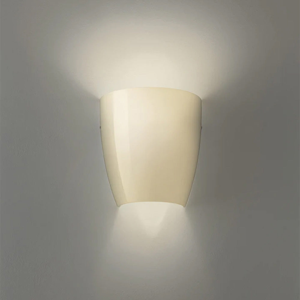 Dafne Wall Light – Inside Story Australia